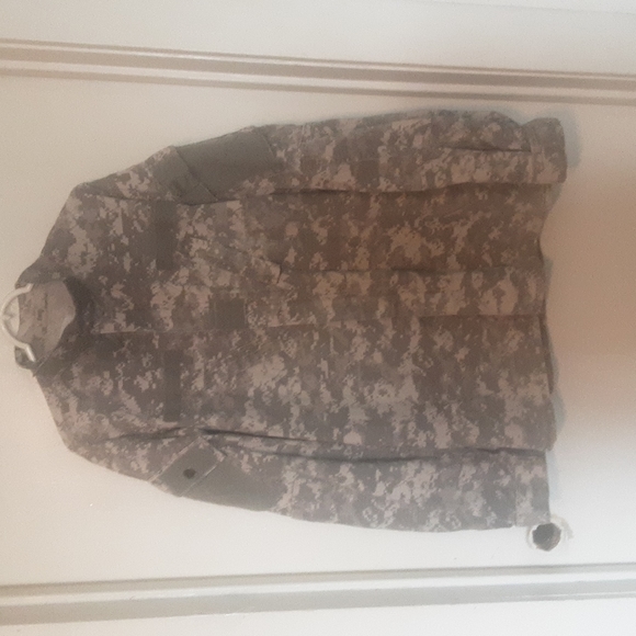 Jackets & Coats | Airforce Issue Camouflage Field Shirt Jacket Sz Large ...